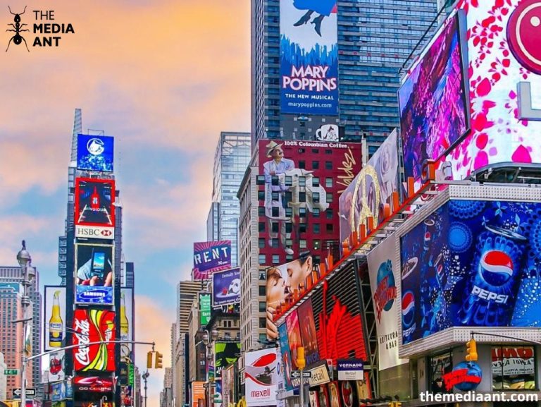 What is DOOH Advertising? Complete Guide