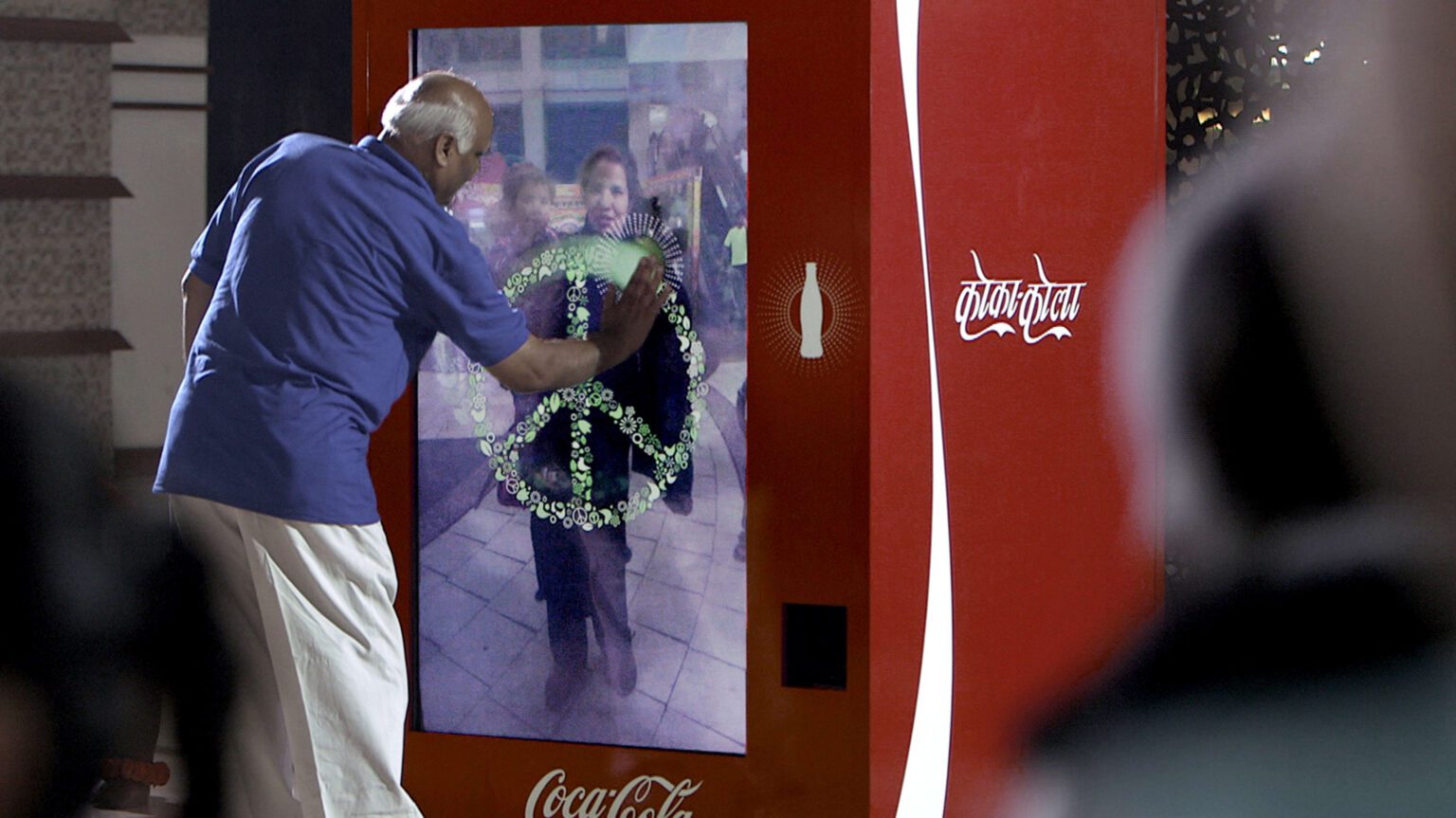 8 Powerful Future Trends in Non-Traditional Advertising 2024-25